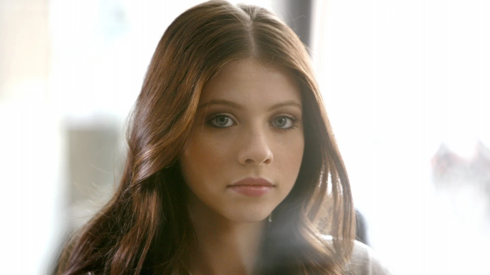 12 лучших ролей Мишель Трахтенберг, актрисы, которую "забыли" упомянуть в In Memoriam на "Оскар ...